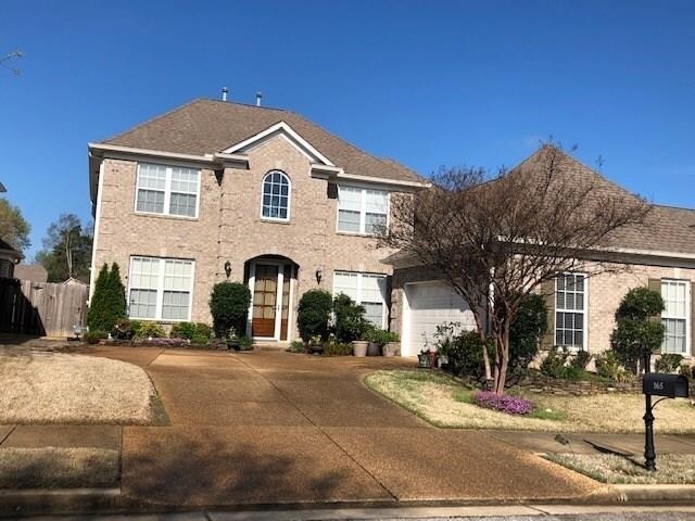 165 E Porter Run Dr - 165 E Porter Run Dr Collierville TN 38017 ...