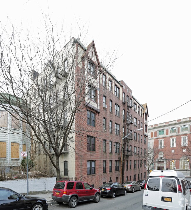 4116-4118 Carpenter Ave - 4116-4118 Carpenter Ave Bronx NY 10466 ...
