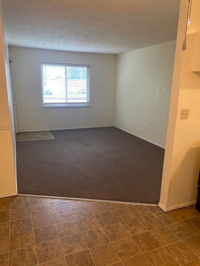 9331 La Grange Rd - 9331 La Grange Rd Louisville KY 40242 | Apartment ...