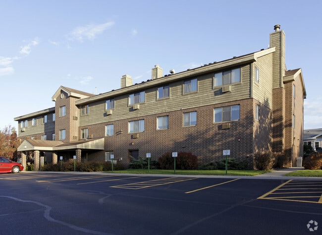 Quarry Heights Apartments - 2051 Quarry Rd Saint Cloud MN 56301 ...