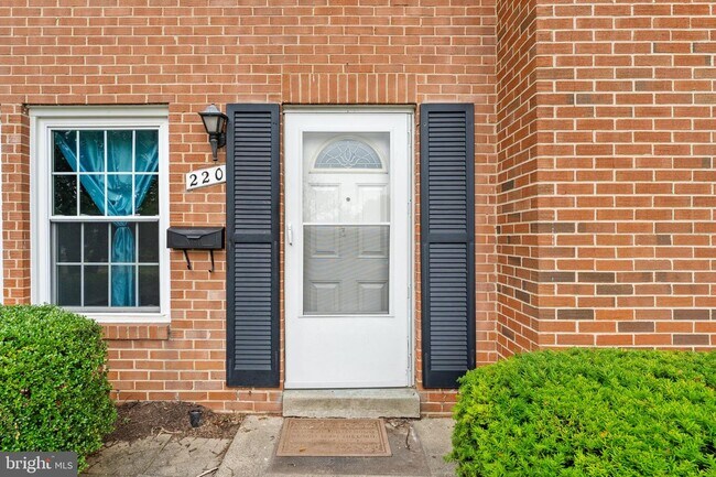 220 N Sterling Blvd - 220 N Sterling Blvd Sterling VA 20164 | Apartment ...