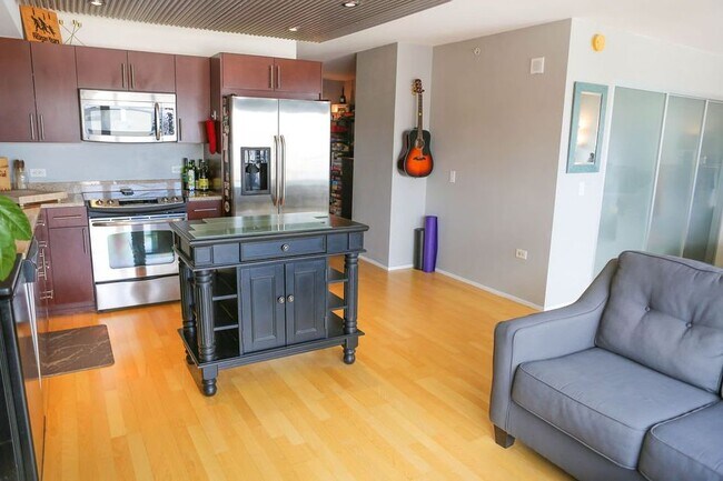 255 N Sierra St - 255 N Sierra St Reno NV 89501 | Apartment Finder