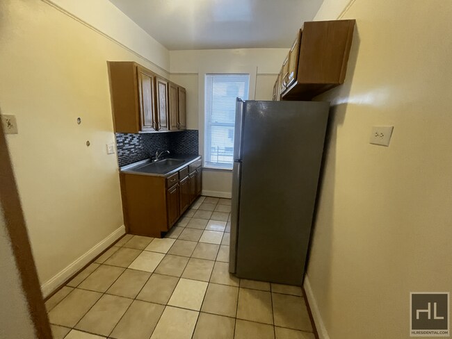 PARK PLACE - 1587 Park Pl Brooklyn NY 11233 | Apartment Finder