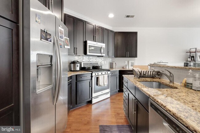 700 Commodore Court - 700 Commodore Court Philadelphia PA 19146 ...