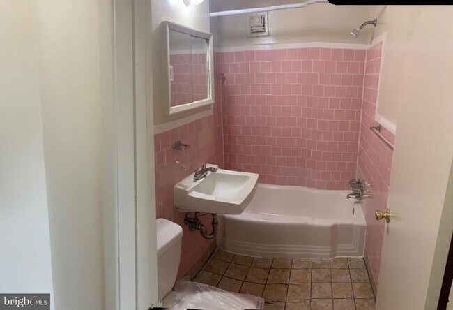 6430 Edsall Rd - 6430 Edsall Rd Alexandria VA 22312 | Apartment Finder