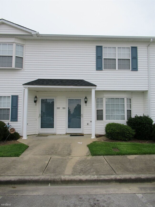 3993 Sterling Pointe Dr - 3993 Sterling Pointe Dr Winterville NC 28590 ...