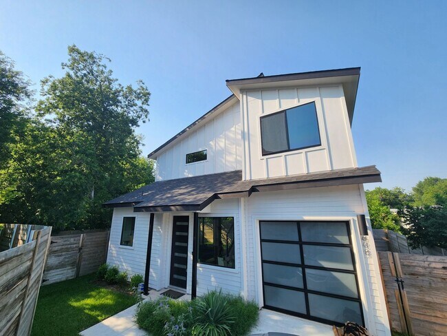 Modern Oasis in Austin's North Loop - 608 Hammack Dr Austin TX 78752 ...