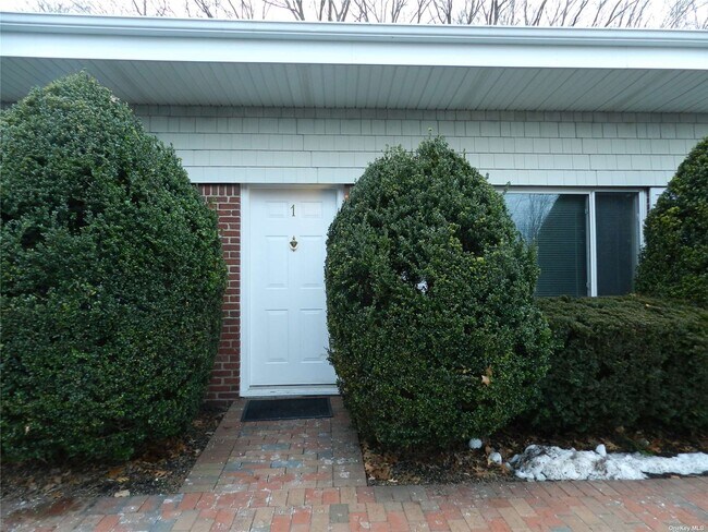 . Mayfair Rd - . Mayfair Rd Nesconset NY 11767 | Apartment Finder