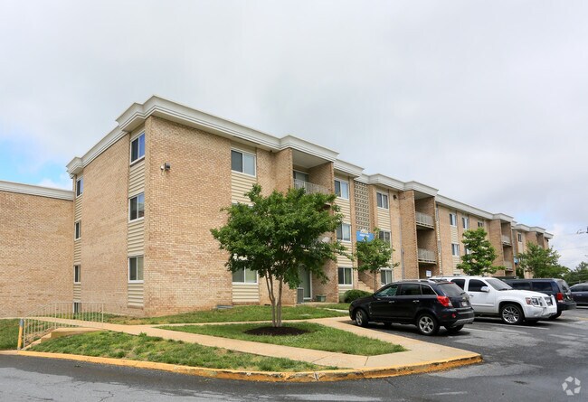 Andrews Ridge Apartments - Suitland, MD | Apartment Finder