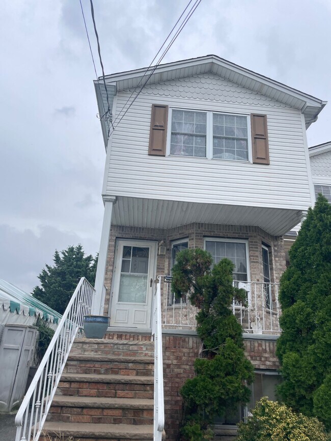 301 Buel Ave - 301 Buel Ave Staten Island NY 10305 | Apartment Finder