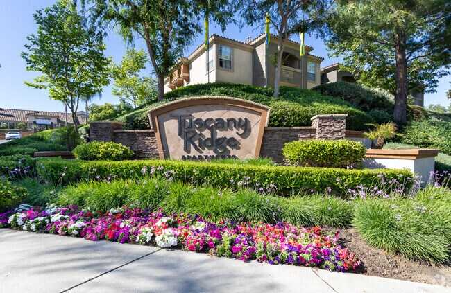 Tuscany Ridge Apartments - Temecula, CA | Apartment Finder