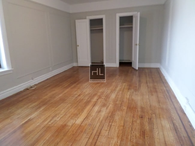 AUSTIN STREET - 76-66 Austin St Queens NY 11375 | Apartment Finder