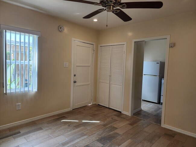 1319 Termino Ave - 1319 Termino Ave Long Beach CA 90804 | Apartment Finder