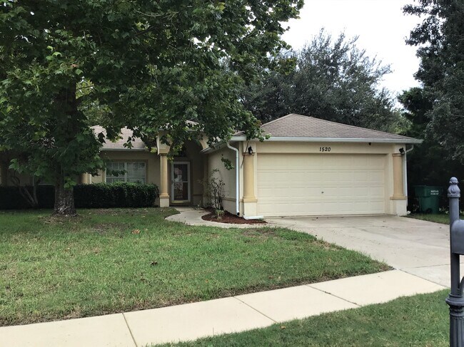 1520 Crazy Horse Drive - 1520 Crazy Horse Dr Lutz FL 33559 | Apartment ...