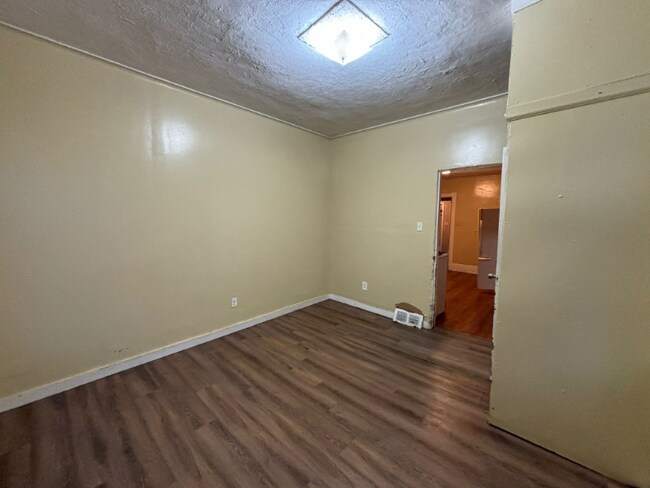 1209 Seymour Ave - 1209 Seymour Ave Utica NY 13501 | Apartment Finder