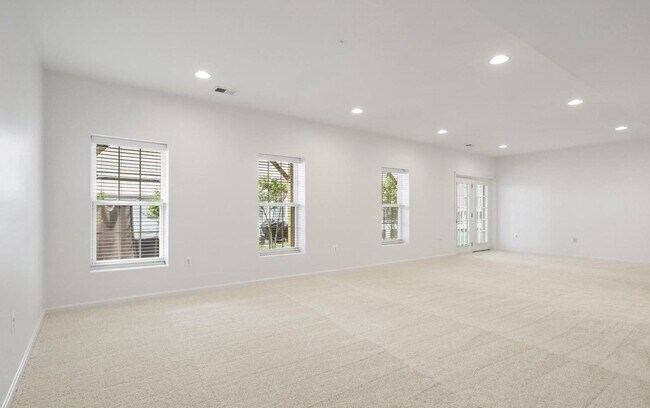 9086 Purvis Dr - 9086 Purvis Dr Lorton VA 22079 | Apartment Finder