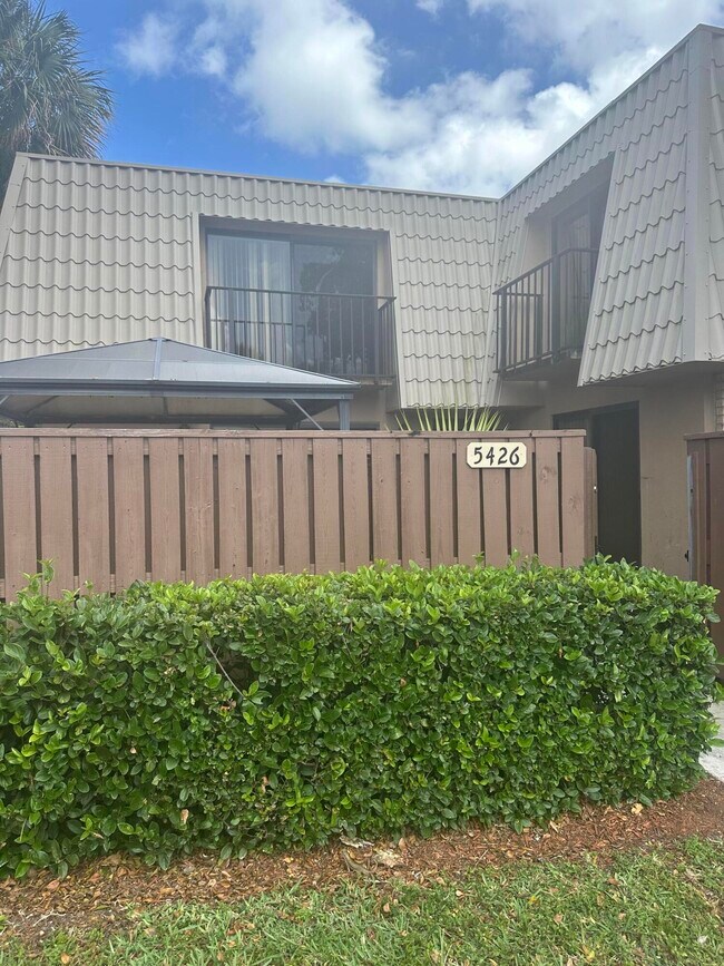 5426 54th Way - 5426 54th Way West Palm Beach FL 33409 | Apartment Finder