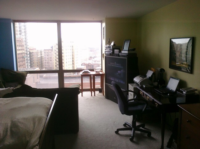 2650 N Lakeview Ave - 2650 N Lakeview Ave Chicago IL 60614 | Apartment ...