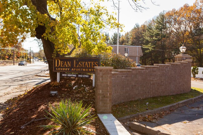 Dean Estates - Cranston, RI | Apartment Finder