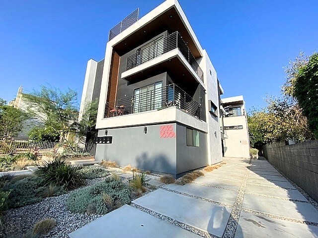 5636 Woodman Ave - 5636 Woodman Ave Van Nuys CA 91401 | Apartment Finder