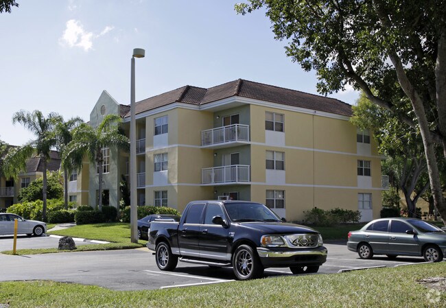 LeClub at Saga Bay - 8600 SW 212th St Miami FL 33189 | Apartment Finder