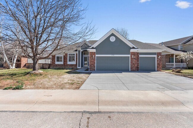 5 Bedroom 3 1/2 Bath Ranch Home in Fort Co... - 4726 Westbury Dr Fort ...