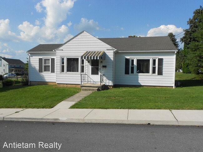 2 br, 1 bath House - 314 E. Madison Street - 314 E Madison St ...