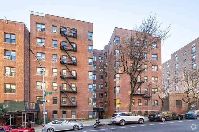 Park Terrace Arms - 90 Park Ter E New York NY 10034 | Apartment Finder