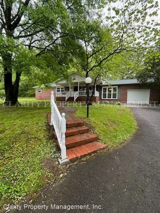 3 br, 2 bath House - 3776 Chatata Valley Road - 3776 Chatata Valley Rd ...