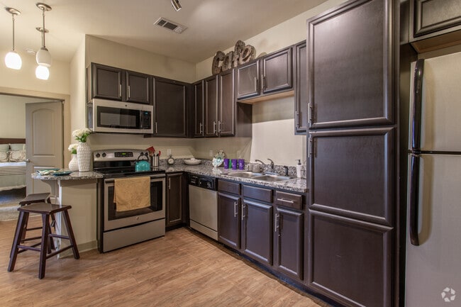 Northpoint Crossing - 1501 Northpoint Ln College Station TX 77840 ...