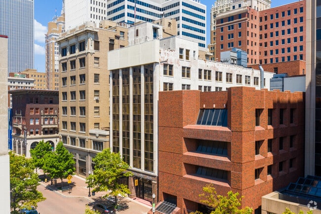 Oil Capital Building - 507 S Main St Tulsa OK 74103 | Apartment Finder