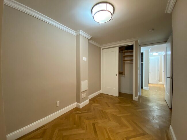 Yorkshire Towers - New York, NY | Apartment Finder