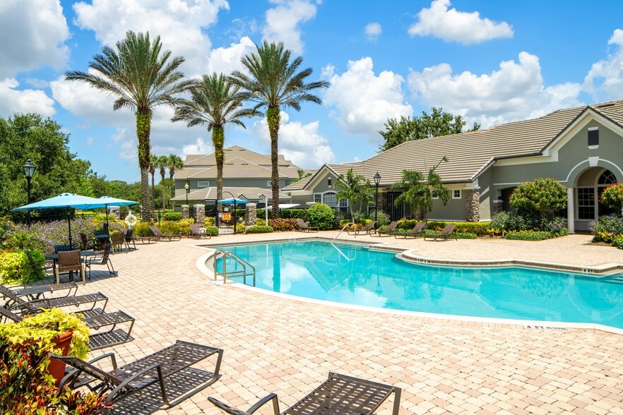 MAA Lakewood Ranch - 8100 Natures Way Bradenton FL 34202 | Apartment Finder