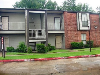 Timberwoods Condominiums - 13480 S Thorntree Dr Houston TX 77015 ...