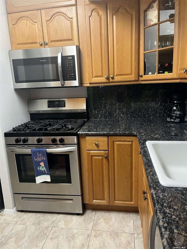 209-33-209-26 26th Ave - 209-33-209-26 26th Ave Queens NY 11360 ...