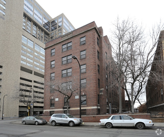 Paige Hall Apartments - 727 5th Ave S Minneapolis MN 55415 | Apartment ...