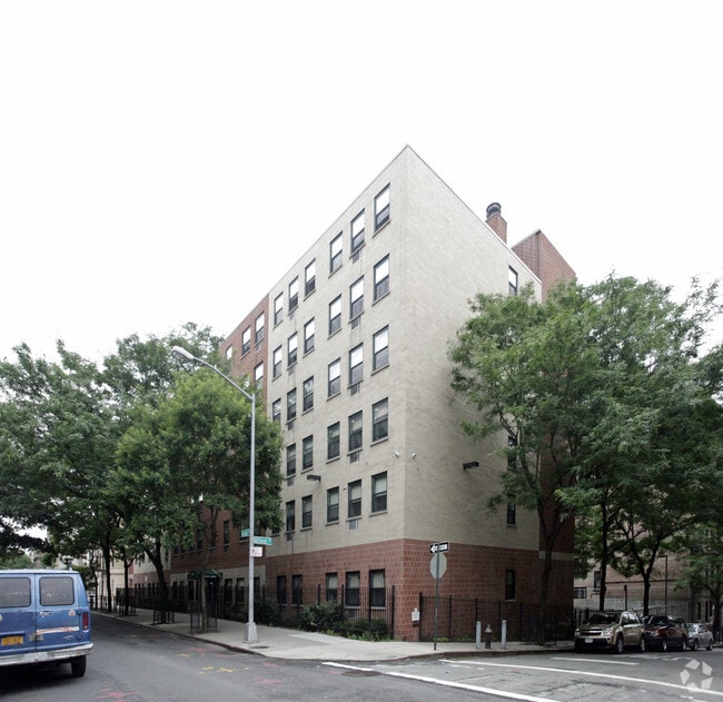 Edison Arms - 2828 Decatur Ave Bronx NY 10458 | Apartment Finder