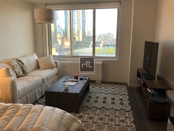 RIVER PLACE - 1 River Pl New York NY 10036 | Apartment Finder