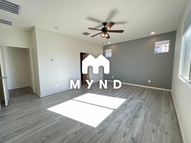 2747 W Apollo Rd - 2747 W Apollo Rd Phoenix AZ 85041 | Apartment Finder