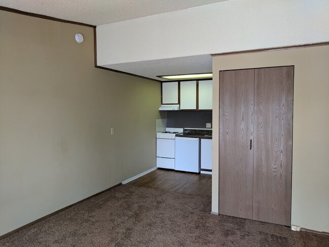 Cherry Tree Apartments - Rosedale, MD | Apartment Finder