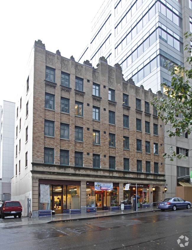 Julie Apartments - 1922 9th Ave Seattle WA 98101 | Apartment Finder