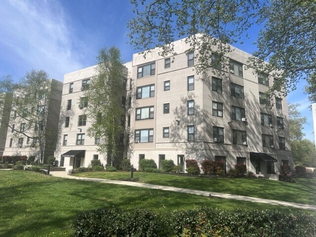 Fairview Arms Apartments - 5201-5219 Wynnefield Ave Philadelphia PA ...