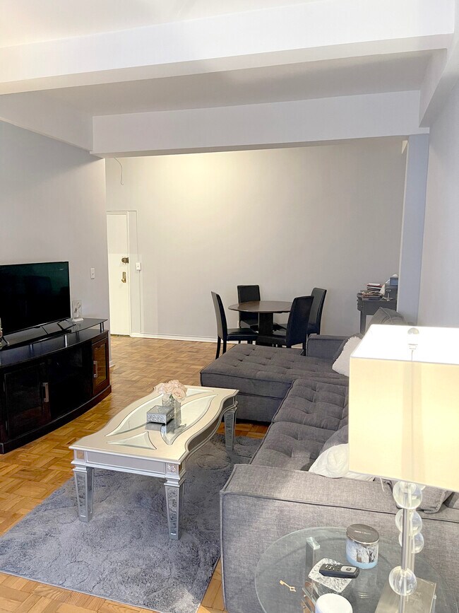 365 Bronx River Rd - 365 Bronx River Rd Yonkers NY 10704 | Apartment Finder