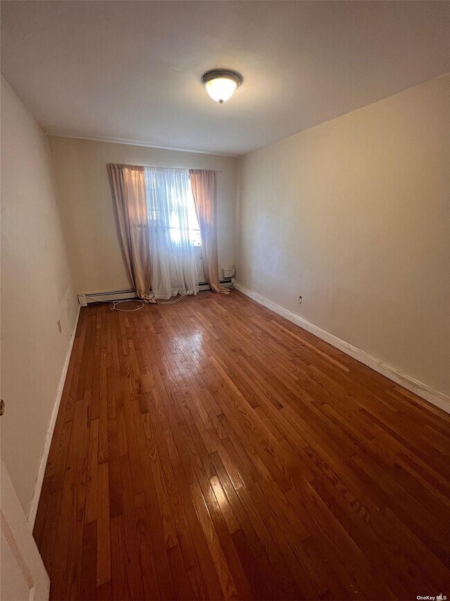 241-10 140th Ave - 241-10 140th Ave Queens NY 11422 | Apartment Finder