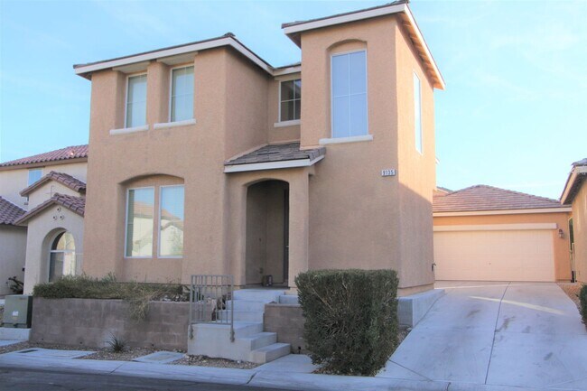 Well maintained home with open floorplan i... - 9135 W Brilliant ...