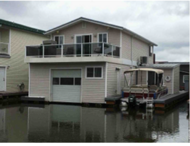 Floating Home For Rent! Boat Slip Available!! - 18525 NE Marine Dr ...