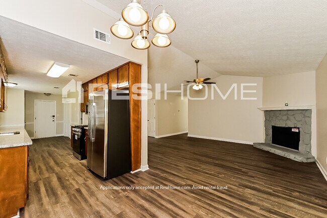 HOME FOR RENT!! UP TO HALF OFF ONE MONTH! - 118 Jennifer Ln McDonough ...