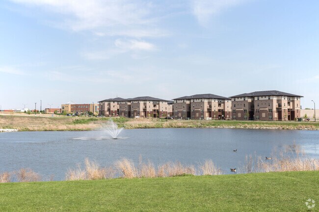 Prairie Pointe Student Living - 1351 SW Prairie Trail Pky Ankeny IA ...