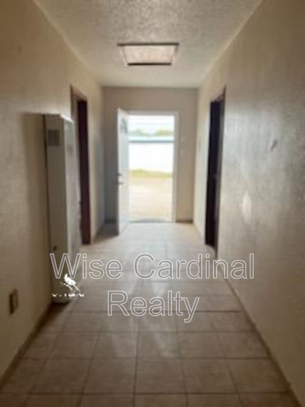 1017 N Main Ave - 1017 N Main Ave Denver City TX 79323 | Apartment Finder