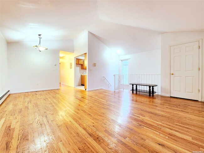 94-12-94-89 89th Ave - 94-12-94-89 89th Ave Queens NY 11421 | Apartment ...